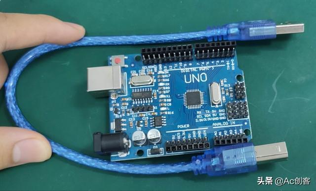 Arduino Usb串口驱动arduino实验1：uno板表白电脑，超简单的串口通讯实验 Csdn博客 