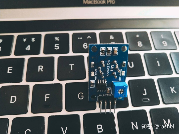 mq系列传感器的程序_Arduino使用MQ-9模块检测有害气体_董宸的博客-CSDN博客