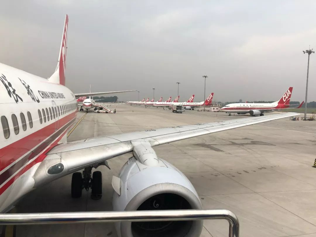 波音737选座哪个位置好_分享 | @FATZONG说国航737：后舱有3个厕所你造吗？_weixin_39842918的博客-CSDN博客