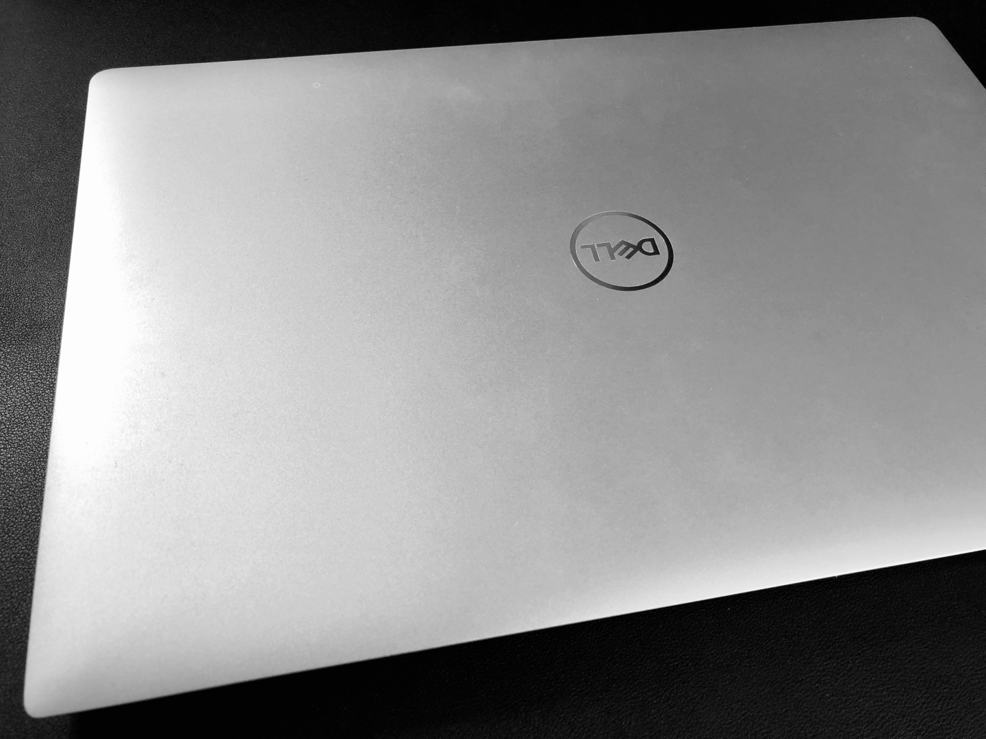 x390拆机 升级内存和硬盘_Dell XPS 9570 小白动手升级记-CSDN博客
