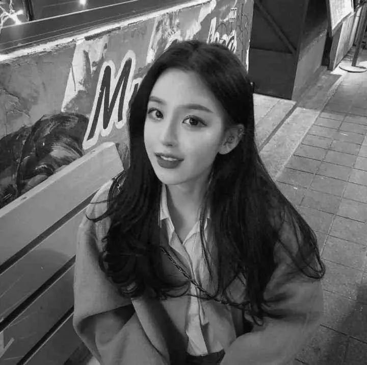 Python图像模糊处理python图像处理，照片去色、翻转、模糊、缩略图统统搞定 Csdn博客