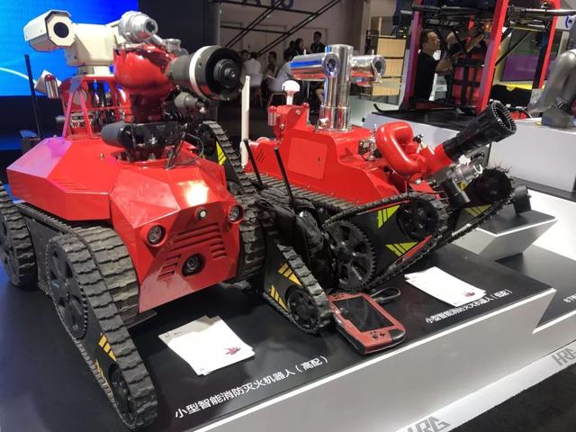 hrg哈工大机器人集团好吗_赞！哈工大机器人集团60余款机器人参加世界大赛引关注...-CSDN博客