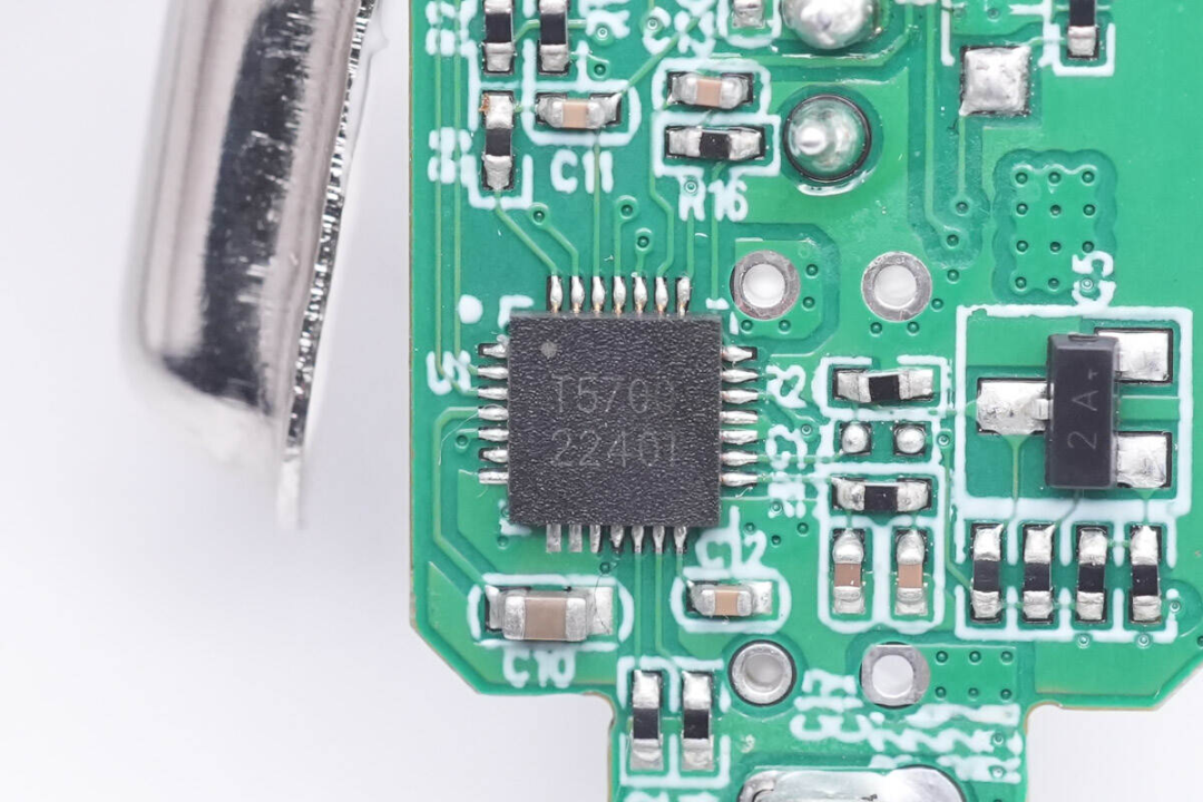 硬核拆解100W车充应用—拓尔微一站式快充解决方案全程在线_100w有线快充方案-CSDN博客