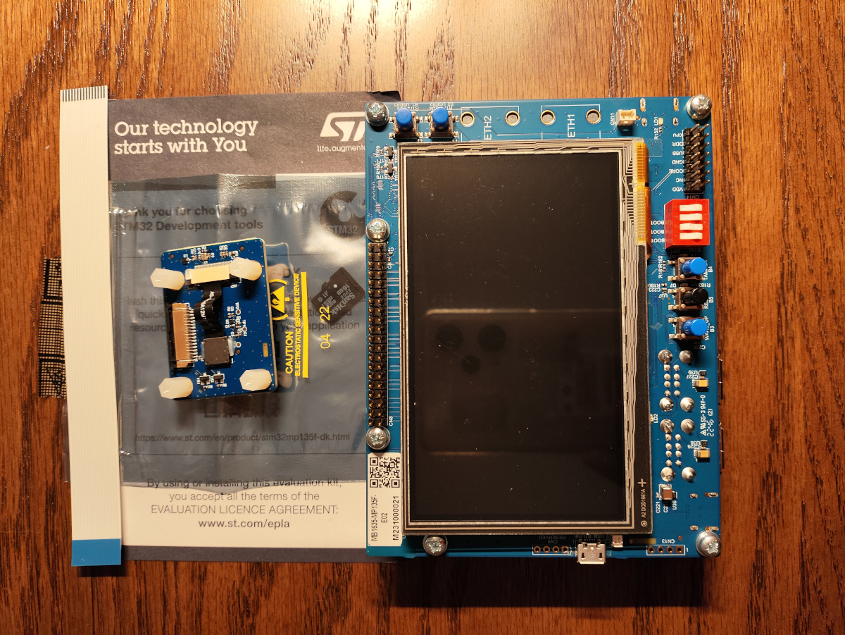 [STM32MP1]【STM32MP135F-DK测评】开箱上电和硬件浅析-CSDN博客