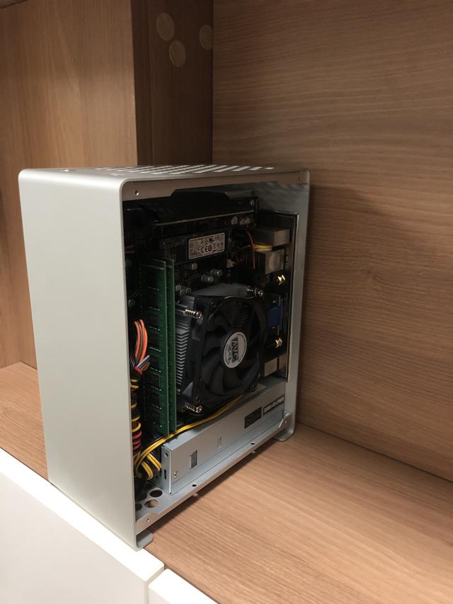 华擎b365m itx 黑苹果_迷你ITX小机箱装机实录，黑苹果首选-CSDN博客