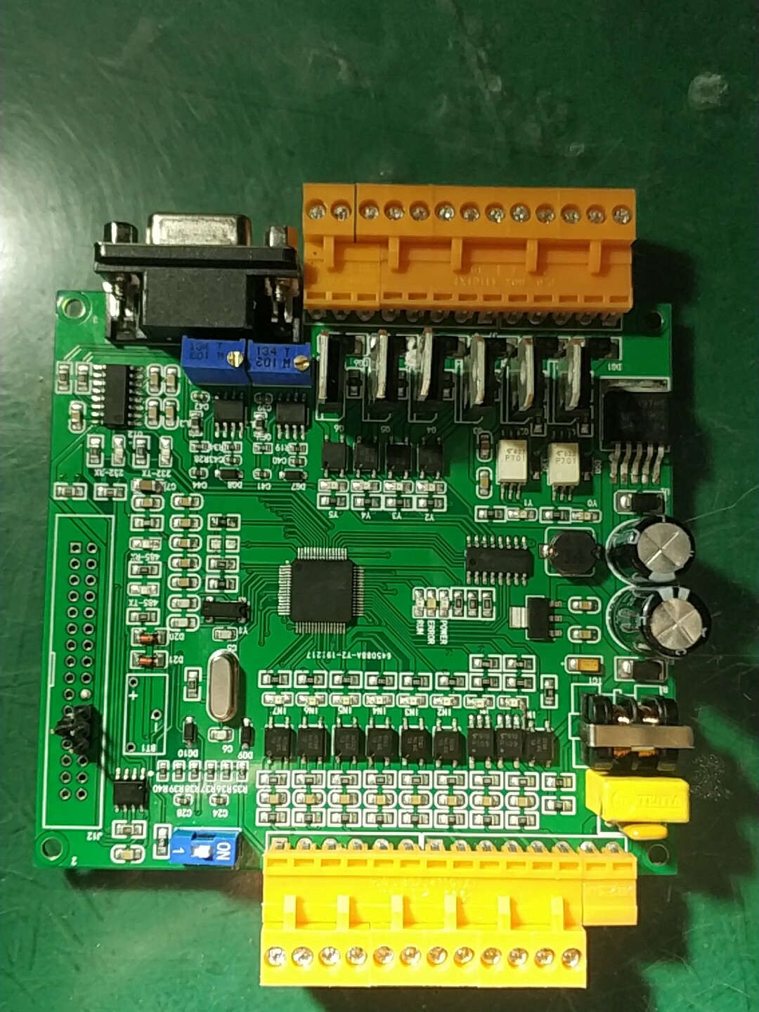 学习fx3u Plc的完整解决方案：包含c语言源代码、原理图和pcb文件，使用gxworks2软件编写梯形图，兼具便利和深入学习，探索fx3u 