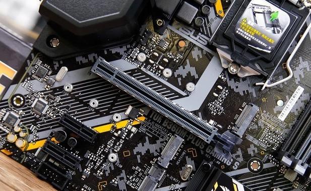 主板上的jrgb接口干什么用_主板如何挑选？需要注意哪些？一文读懂-CSDN博客