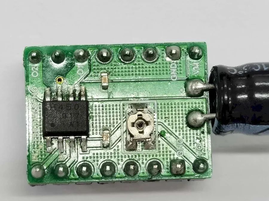 扫地机器人欠压检测电路_最IN方案 | 基于Toshiba TB67H450FNG TB67H451FNG扫地机器人边刷方案...-CSDN博客