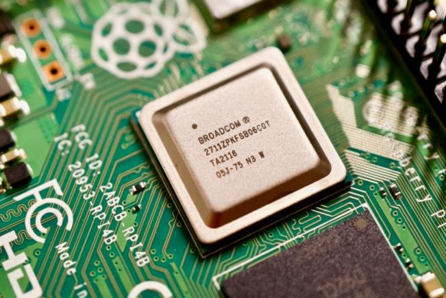 芯片，SOC和MCU区别；裸机和带系统_soc mcu-CSDN博客